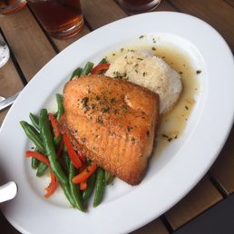 Rusty Bucket Restaurant & Tavern Reviews | Read Customer Service ...