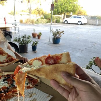 PIE LIFE PIZZA - Updated October 2025 - 446 Photos & 511 Reviews - 691 ...