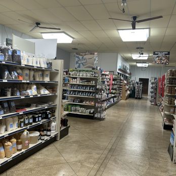 STRINGTOWN GROCERY - Updated December 2025 - 68 Photos & 40 Reviews ...