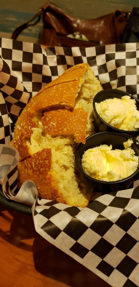 Bullfish Grill, Pigeon Forge | Roadtrippers