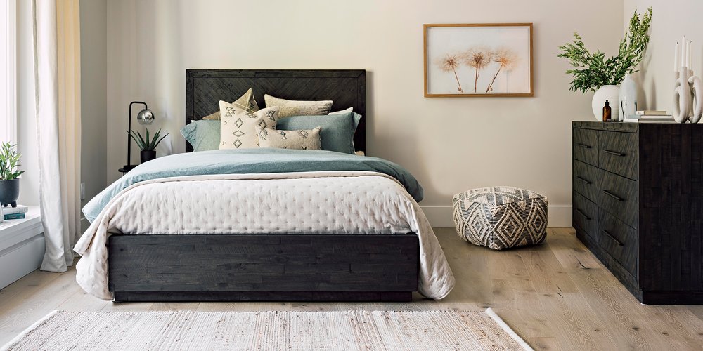 URBAN BARN - Updated October 2024 - 25 Photos - 140 Mayfield Common ...