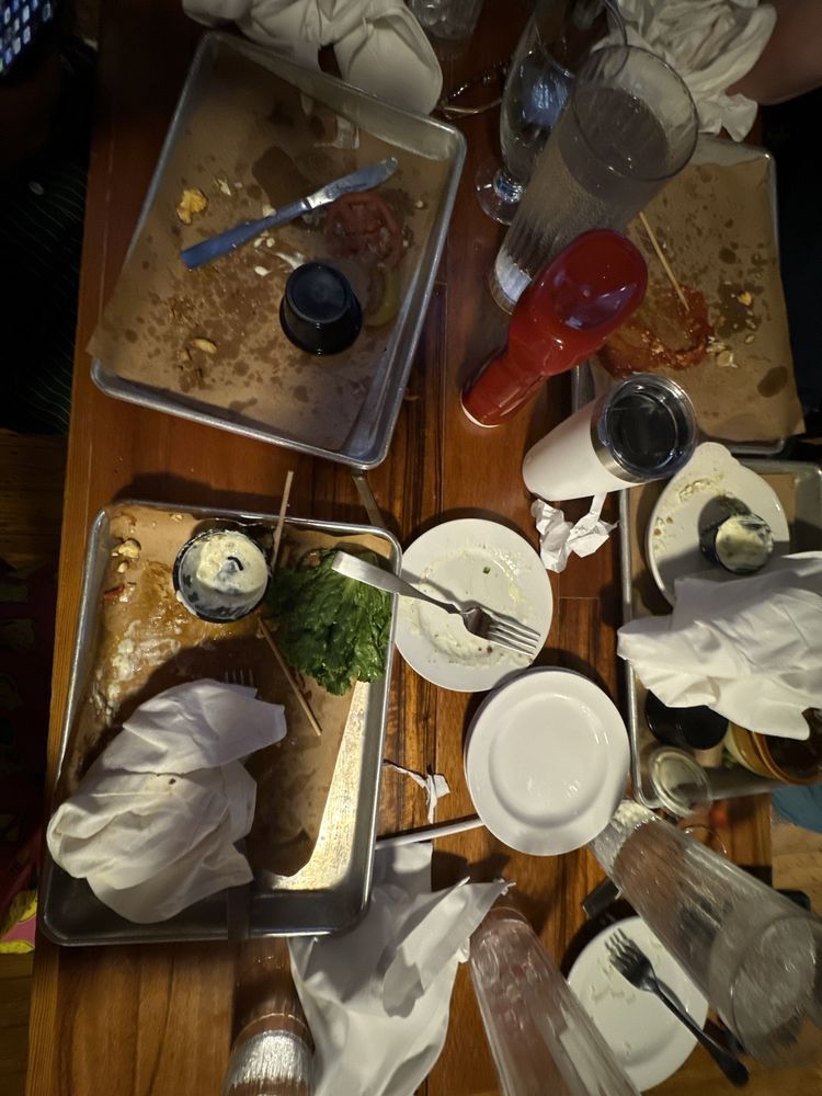 DUBS PUB - Updated December 2025 - 218 Photos & 349 Reviews - 225 W ...