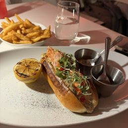 MEXTA - Updated April 2025 - 172 Photos & 68 Reviews - 106 E 6th St ...