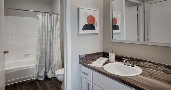 THE ENCLAVE APARTMENT HOMES - Updated December 2025 - 89 Photos & 12 ...