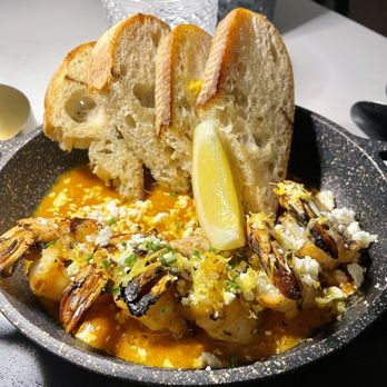 THE FOXTAIL ON THE LAKE - Updated December 2024 - 857 Photos & 354 ...