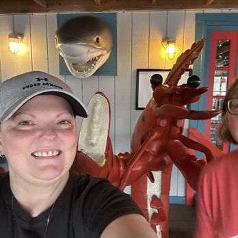 HURRICANE PATTY’S - Updated September 2025 - 502 Photos & 486 Reviews ...