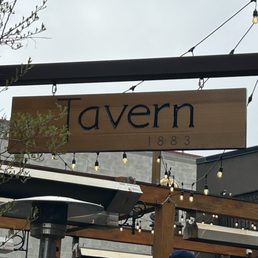 TAVERN 1883 - Updated January 2026 - 280 Photos & 282 Reviews - 709 9 ...