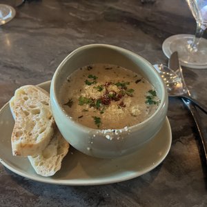 ROE. RAW OYSTER BAR & STEAK - 54 Photos & 38 Reviews - 588 E Main St ...