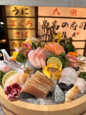 CHOMP ROCKIN’ SUSHI - Updated May 2025 - 1524 Photos & 2076 Reviews ...