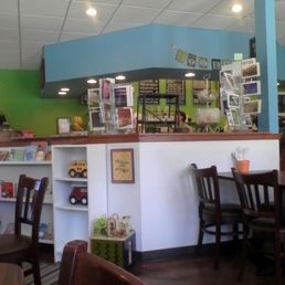 YOLA’S CAFE - Updated July 2025 - 105 Photos & 168 Reviews - 494 ...