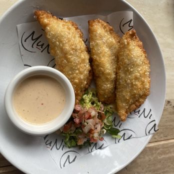 MUNI - Updated October 2025 - 282 Photos & 117 Reviews - 316 Delaware ...