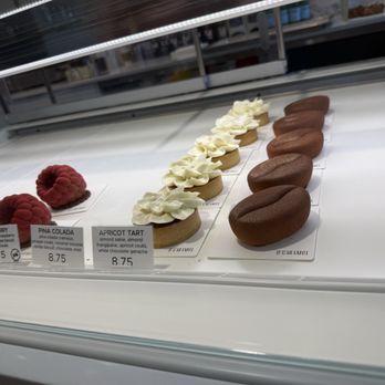 D’CARAMEL PATISSERIE - Updated December 2024 - 122 Photos & 42 Reviews ...