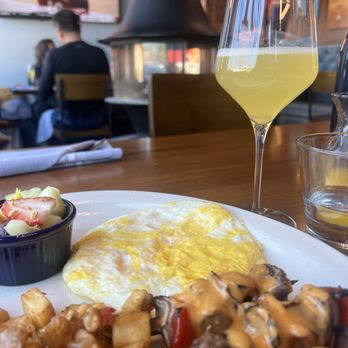 ROCOCO ON WESTERN - Updated August 2024 - 243 Photos & 109 Reviews ...