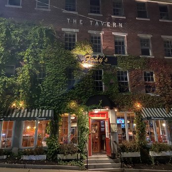 FODY’S GREAT AMERICAN TAVERN - Updated November 2024 - 42 Photos & 102 Reviews - 9 Clinton St ...