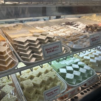 MAHARAJA SWEETS & SNACKS - Updated December 2025 - 246 Photos & 223 ...