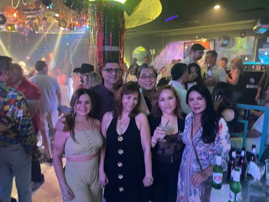 GROOVYS - Updated September 2025 - 14 Photos & 72 Reviews - 5705 ...