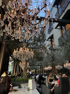 RH TORONTO | THE GALLERY AT YORKDALE - Updated October 2025 - 298 ...