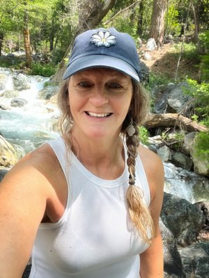 BEACHIN - Updated September 2024 - 30 Photos & 31 Reviews - 113 Main St ...