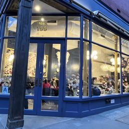 LITTLE HEN - Updated September 2025 - 338 Photos & 106 Reviews - 155 ...