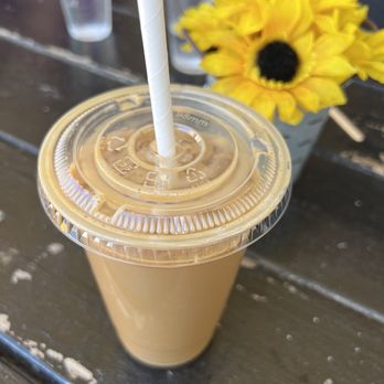 YELLOW VASE - Updated June 2024 - 823 Photos & 492 Reviews - 31248 ...