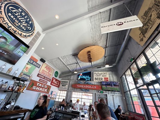 SIGN BAR - Updated July 2024 - 310 Photos & 83 Reviews - 9909 Fm 969 ...