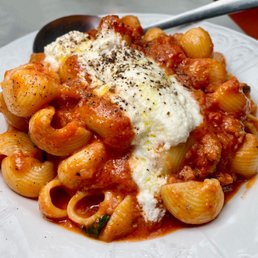 VERN’S - 331 Photos & 168 Reviews - 696 Park Ave, Rochester, New York ...