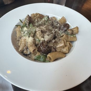 LUMA - Updated December 2025 - 399 Photos & 250 Reviews - 350 King ...