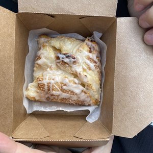 HIGH RISE BAKERY - 38 Photos & 42 Reviews - Coffee & Tea - 118 E High ...