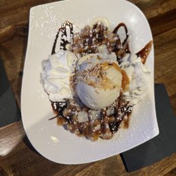 ESTELLA - Updated July 2025 - 264 Photos & 225 Reviews - 49 Temple Pl ...