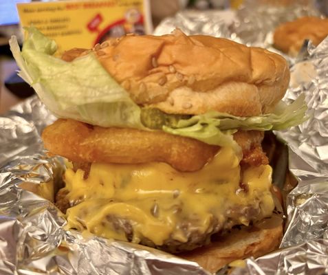 Z BURGER - Updated June 2025 - 47 Photos & 33 Reviews - 541 Maple Ave W ...