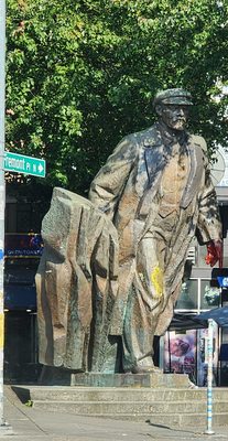 VLADIMIR LENIN - Updated May 2025 - 90 Photos & 97 Reviews - 3526 ...