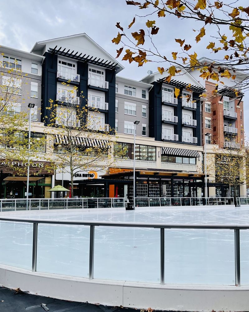 PENTAGON ROW - Updated December 2024 - 41 Photos & 12 Reviews - 1101 S ...