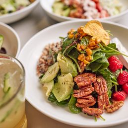 PINSTRIPES - Updated April 2025 - 994 Photos & 788 Reviews - 435 E ...