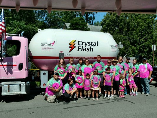 CRYSTAL FLASH - Updated January 2026 - 13 Photos - 1754 Alpine Ave NW ...