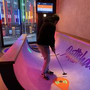 PUTTSHACK - BOSTON - 302 Photos & 152 Reviews - 58 Pier 4 Blvd, Boston ...