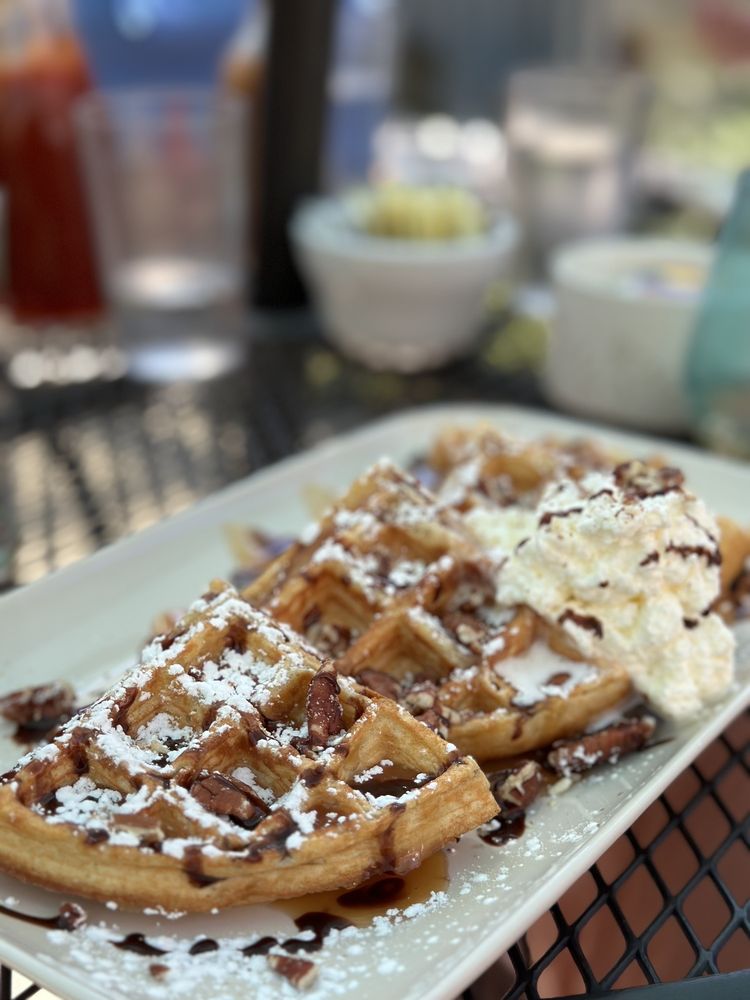 HANGAR CAFE - Updated July 2025 - 744 Photos & 889 Reviews - 6261 13th ...