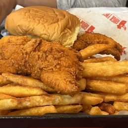 CLUCK FACE NASHVILLE HOT CHICKEN - Updated November 2025 - 129 Photos ...