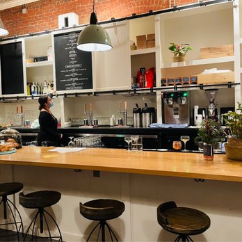 A-SIDE PUBLIC HOUSE - 243 Photos & 138 Reviews - 754 Randolph Ave ...