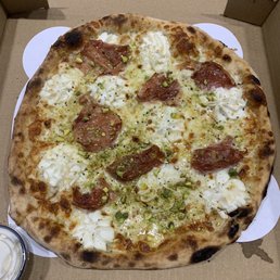 RAD PIES - 55 Photos & 55 Reviews - 10210 Governor Lane Blvd ...