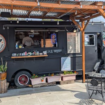 REEVA - Updated February 2025 - 80 Photos & 40 Reviews - 7727 NE Sandy ...