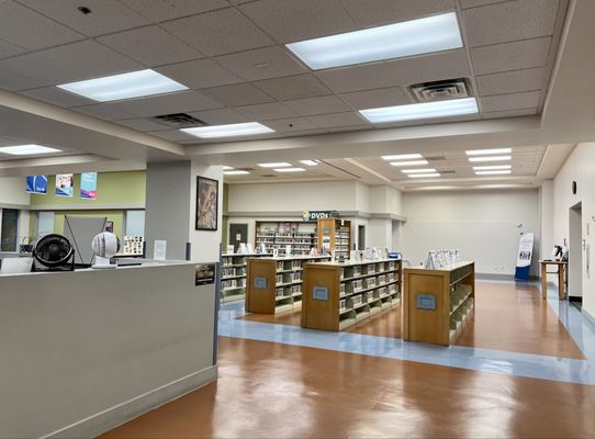 CLARK COUNTY LIBRARY - Updated August 2025 - 123 Photos & 77 Reviews ...