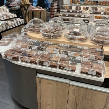 NUTS FACTORY - Updated October 2025 - 215 Photos & 96 Reviews - 1030 ...