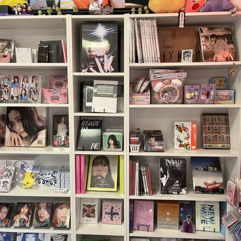 KANDY POP - Updated December 2025 - 67 Photos & 30 Reviews - 989 Story ...