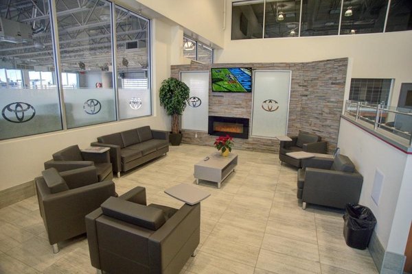 GATEWAY TOYOTA - Updated January 2026 - 52 Photos & 61 Reviews - 2020 ...