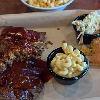 ENZO’S BBQ & ALEHOUSE - Updated September 2024 - 643 Photos & 983 ...