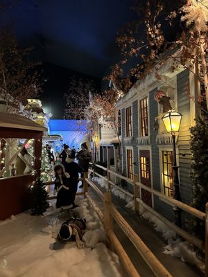 THE CHRISTMAS LOFT - Updated December 2025 - 131 Photos & 31 Reviews ...