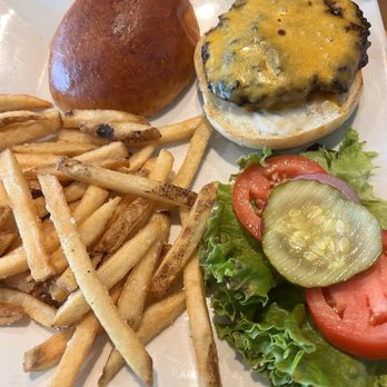 THE FIRKIN & FLYER A FIRKIN PUB - Updated January 2025 - 275 Photos ...
