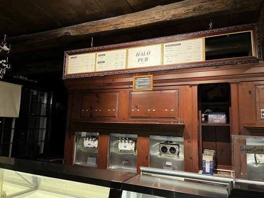 HALO PUB - Updated August 2025 - 69 Photos & 142 Reviews - 4617 ...