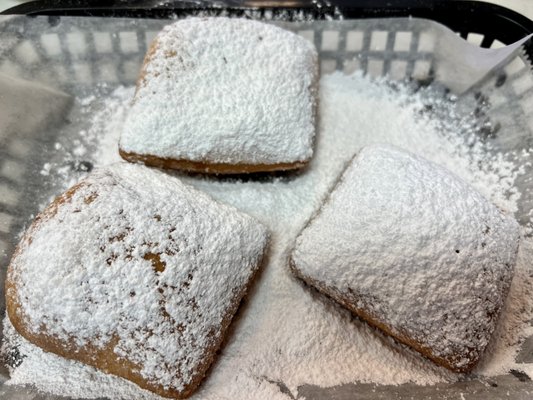 BEIGNET BATON ROUGE - Updated December 2025 - 125 Photos & 36 Reviews ...