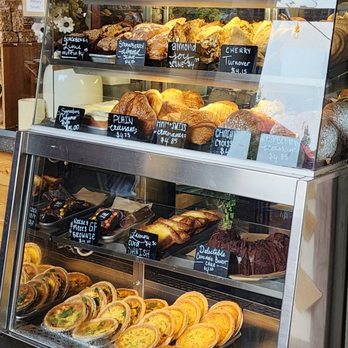 RED TWIG BAKERY CAFÉ - Updated November 2024 - 316 Photos & 405 Reviews ...